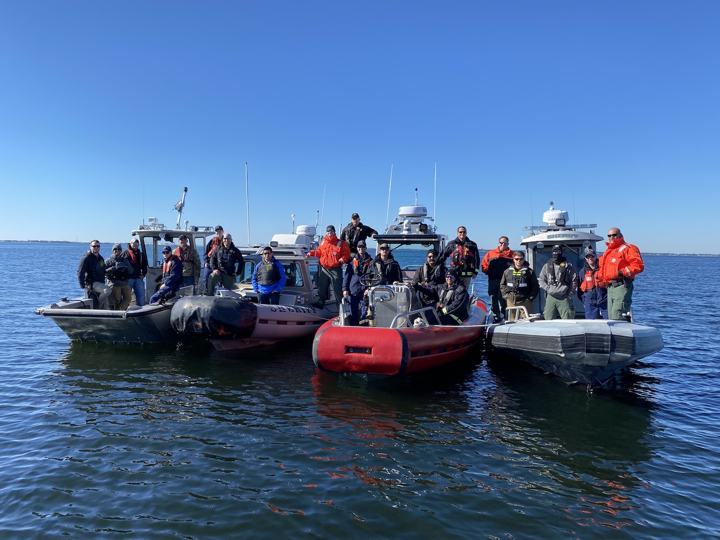 Local first responders receive maritime search and rescue training